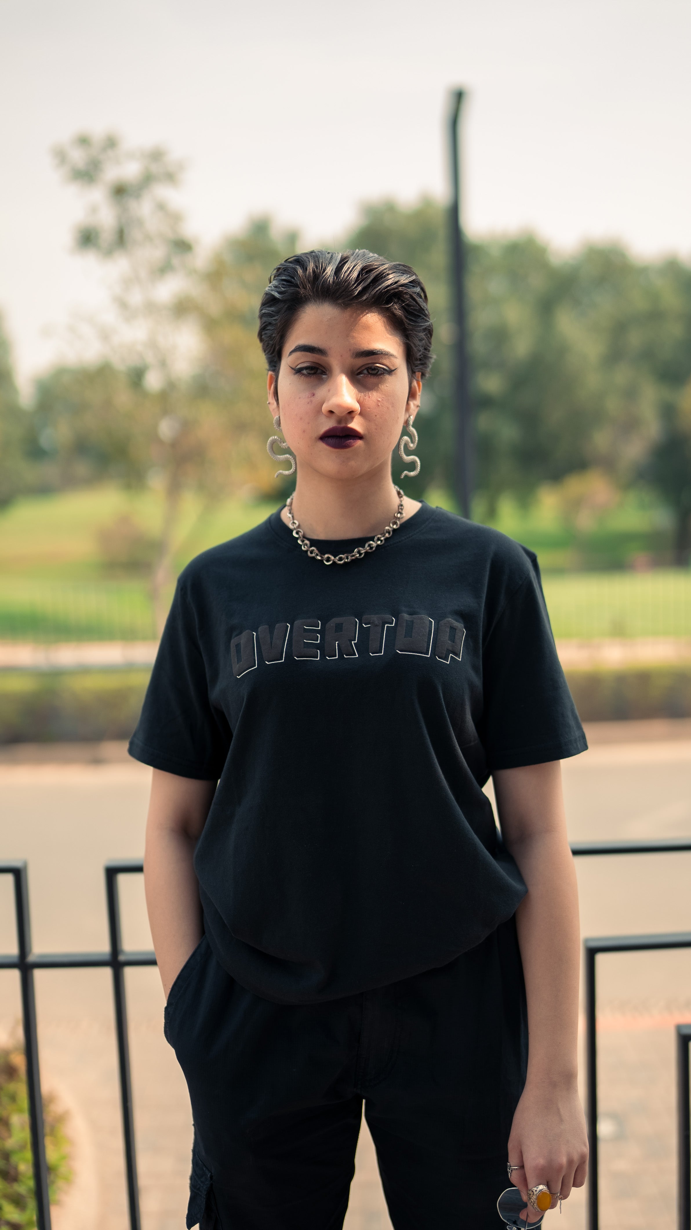 Overtop Flock Printed T-Shirt / – [OVERTOP]